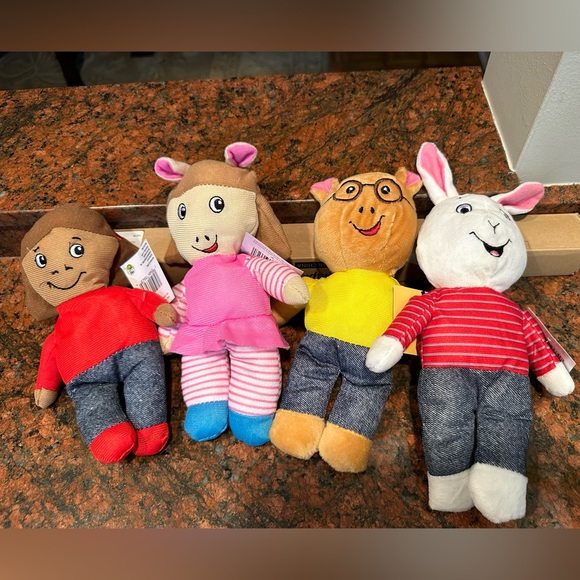 PBS | Toys | Arthur Friends Plush Doll Bundle Cartoon Book Characters 5 ...